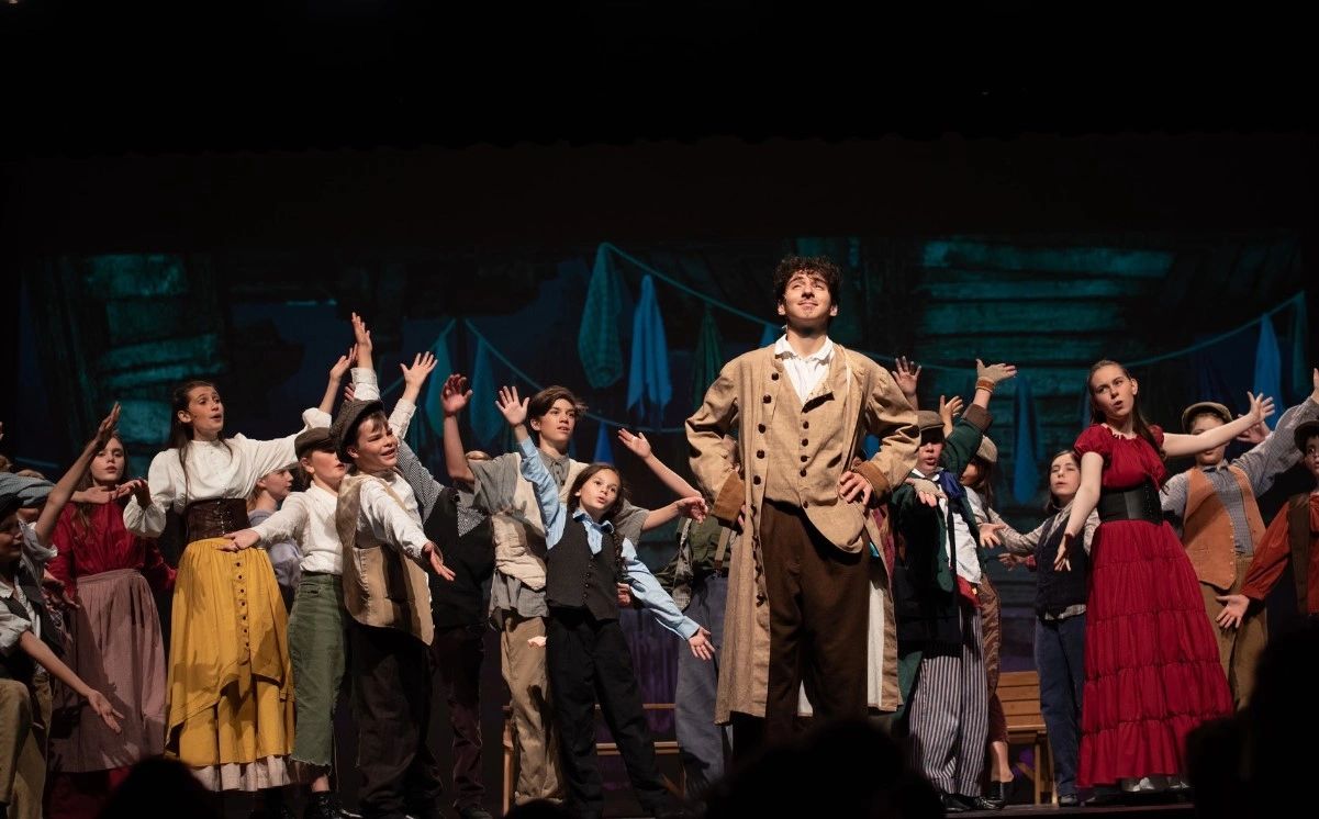PERFORMING ARTS performing-arts